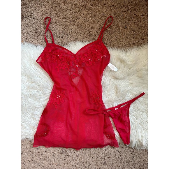 Victoria's Secret | Intimates & Sleepwear | Nwt Victorias Secret Red ...